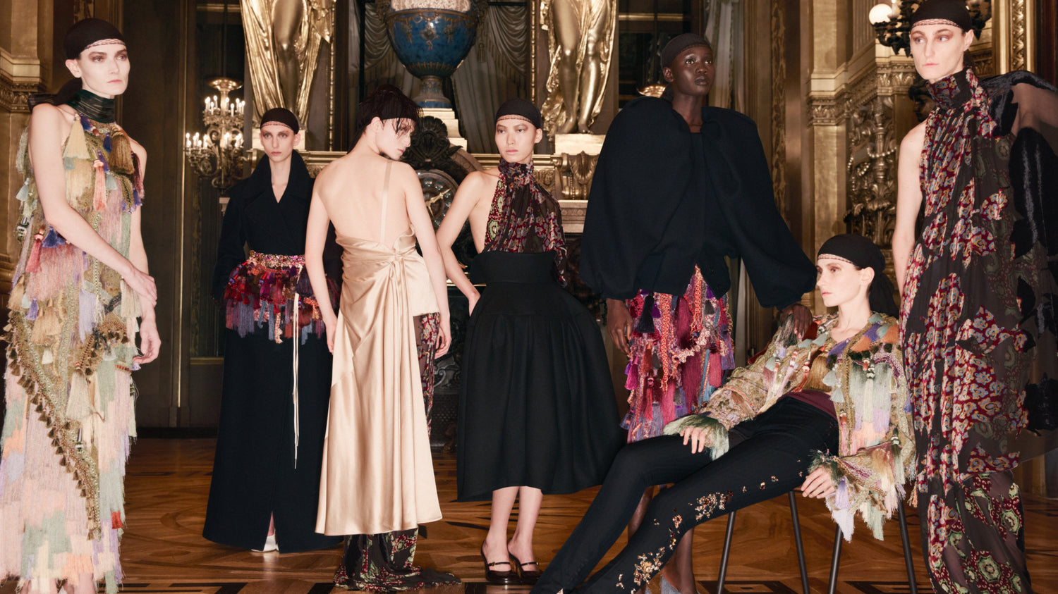 Autumn-Winter 2025-26: Shot by Carlijn Jacobs – Dries Van Noten